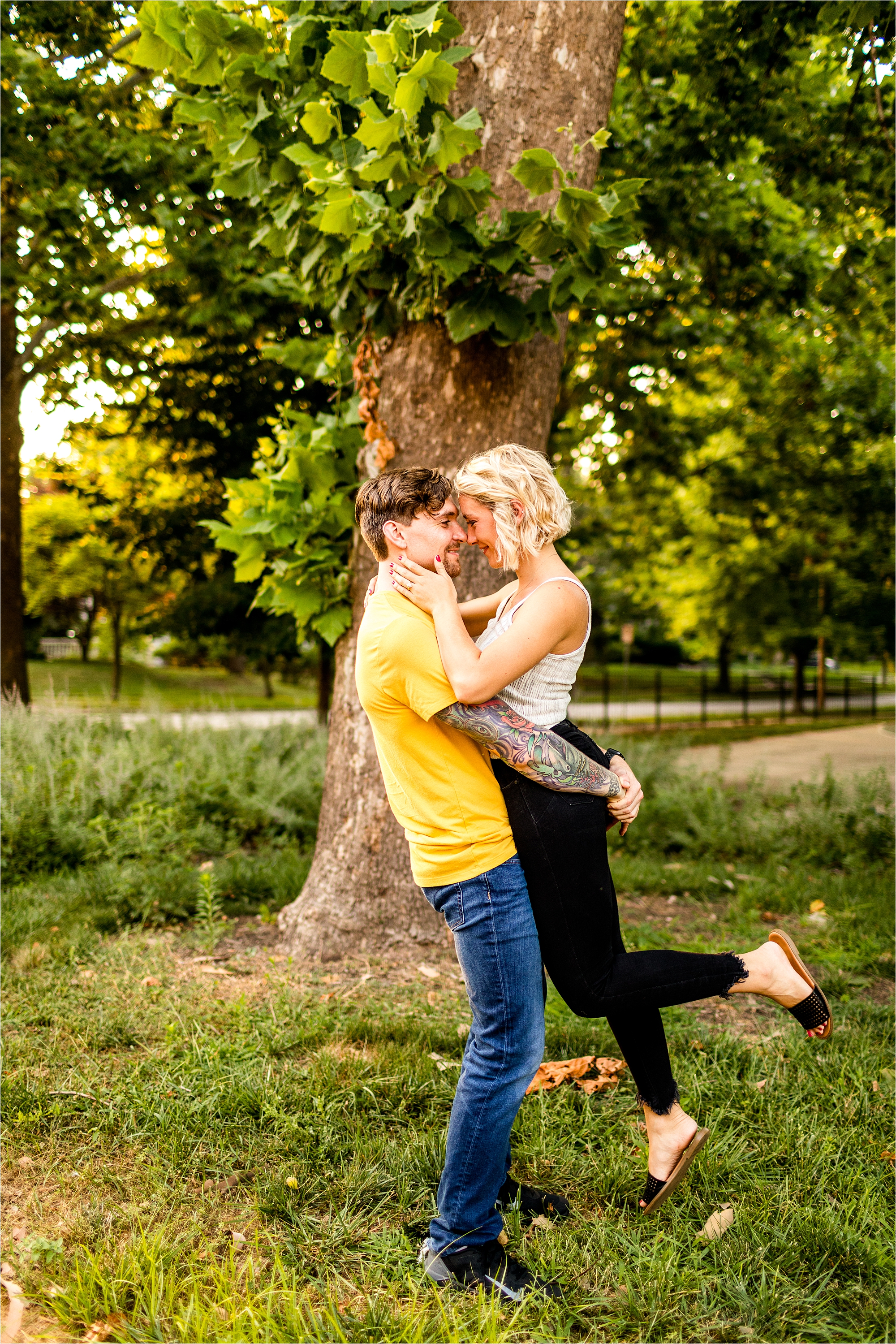 Photo Positions for Couples: A Complete Guide to Capturing Authentic ...