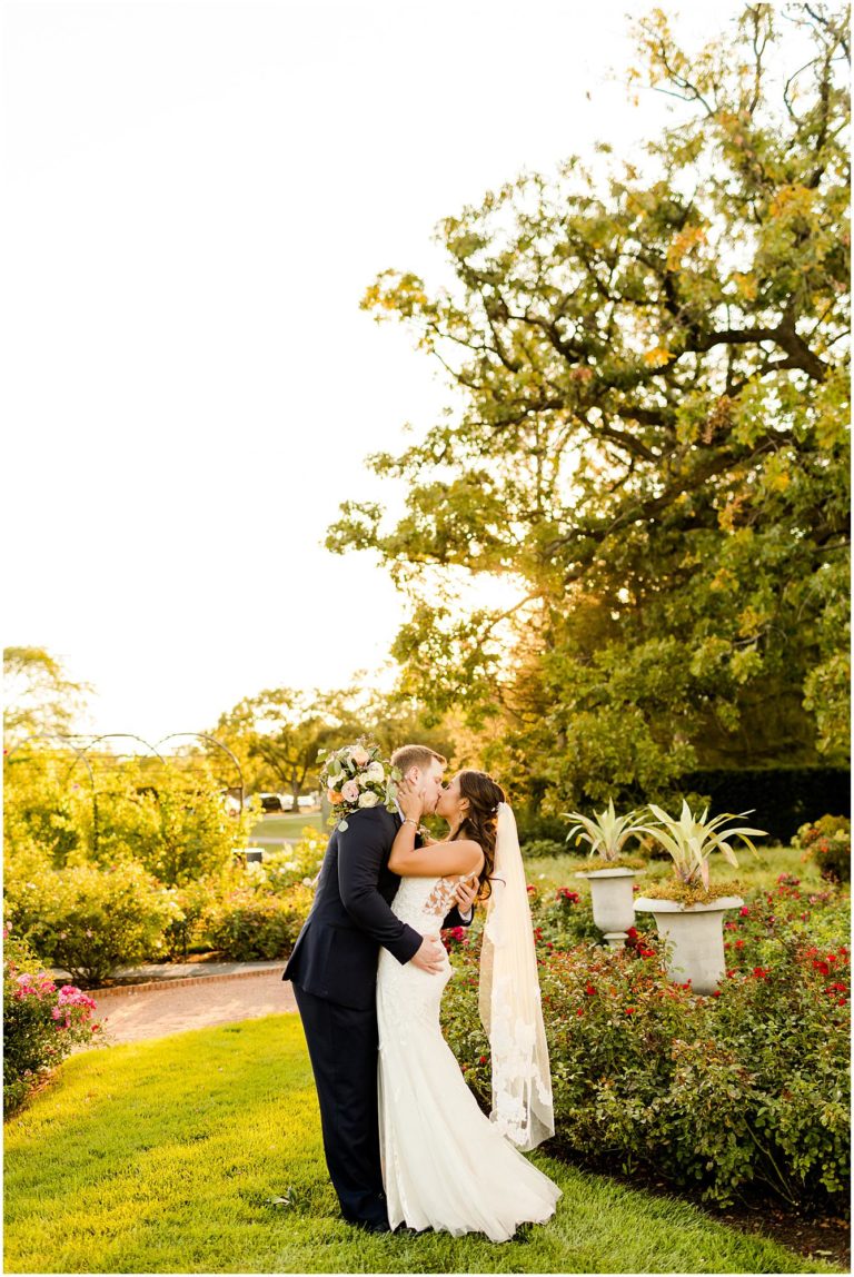 The Ultimate Wedding Photography Timeline: A Complete 2025 Guide